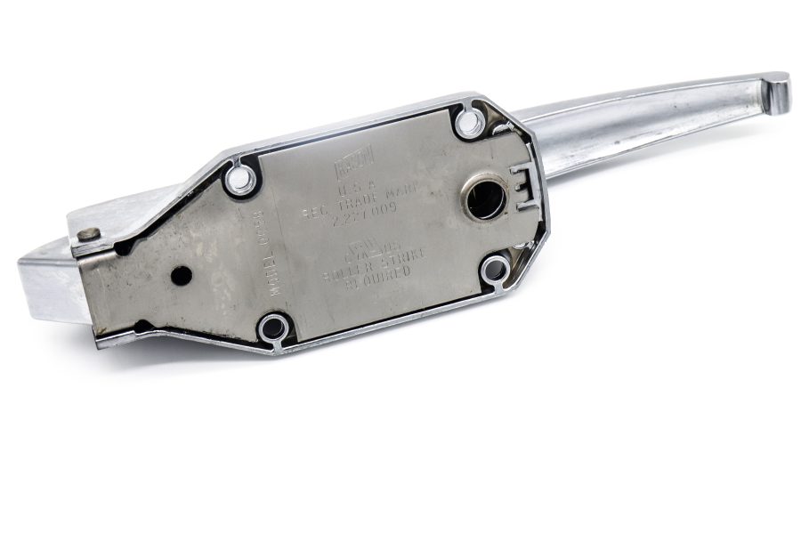 Kason 0058 Latch Kit with 0059 Roller Strike, 3/4" - 1 5/8" Offset